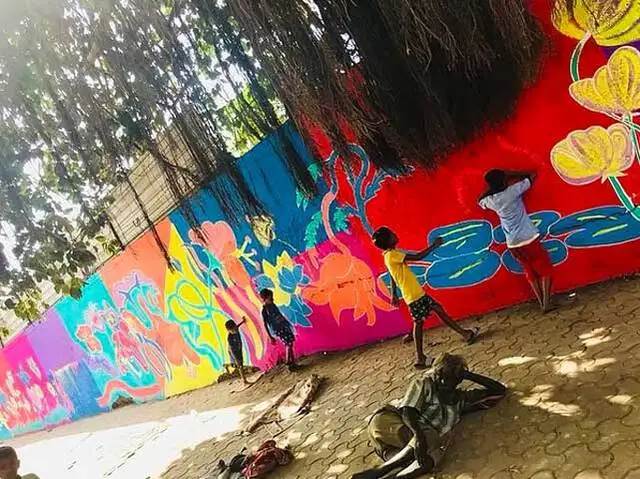 Colour me bright! Mumbai slums get a colourful face-lift - Colourful ...