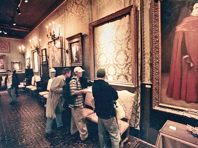 Six greatest real-life heists of all time - Art of stealing | The ...