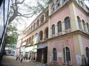 Activists file PIL to stop demolition of 83-year-old Bengaluru heritage ...