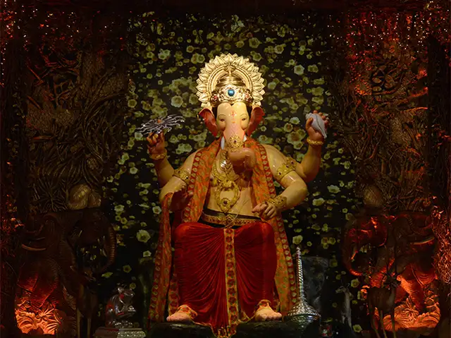 Ganesh Chaturthi 2018: 85-year-old Ganesha idol in Mumbai that fulfills ...