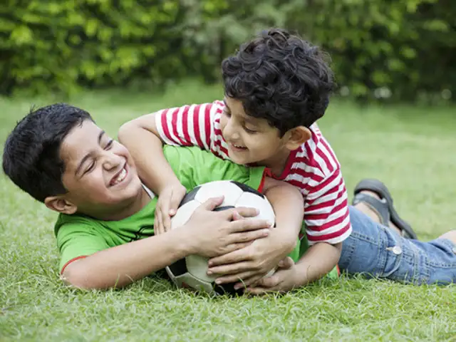 What are ‘normal sexual behaviours’ for a child? - Good touch vs bad ...