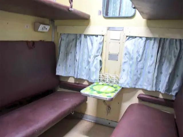 Project Utkrisht: Indian Railways gives mail/express trains swanky ...