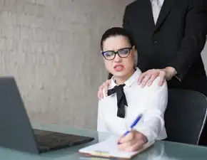 Glitzy opening of Divya Gehlaut's 'Gallery Odyssey' - The Economic Times