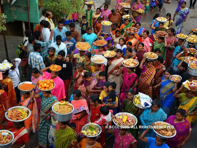 food rituals: Food for the Gods: A blend of cosmic myth and culinary ...