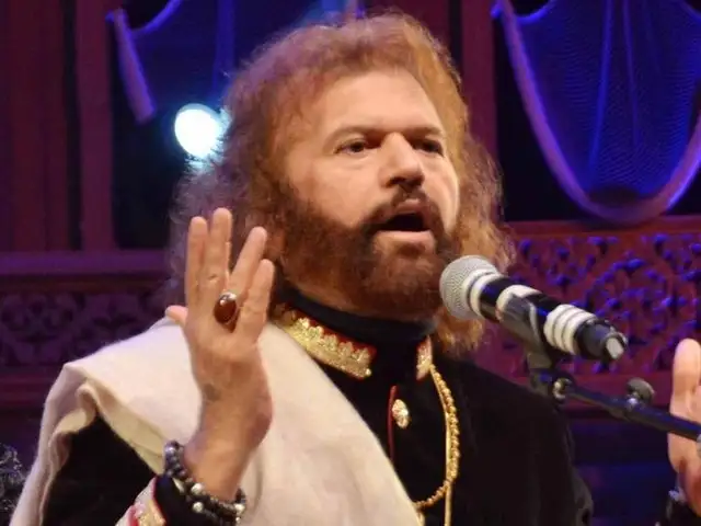 Poonam Sinha - Poll-Pourri: Sunny Deol, Urmila & Other Stars Who've ...