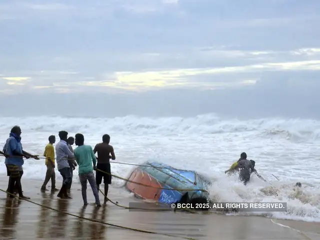 Yellow warning - Cyclone Fani strengthens, Odisha on yellow alert | The ...