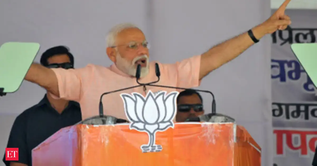 Narendra Modi: Congress has fielded two batsmen to take blame for poll ...