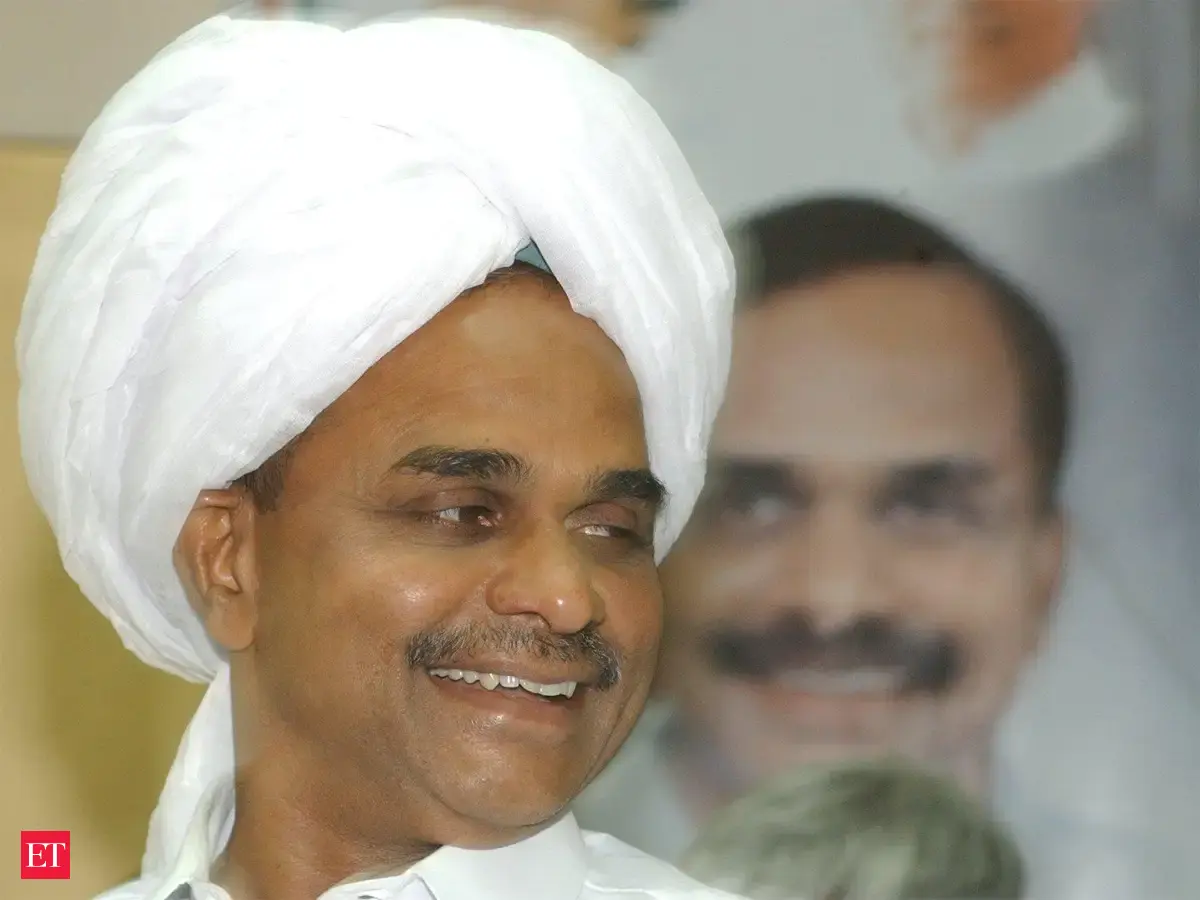 YSR: A political identity - Dynastic Raj of YSR: The clan that is set ...