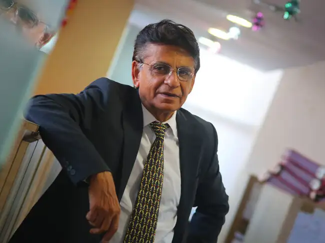 TEMA India: Haresh Sippy likes to fly a plane and write during his ...