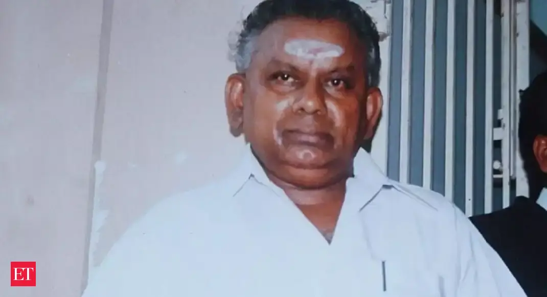 The spectacular fall of India's 'Dosa King' - Pious son of a low-caste ...