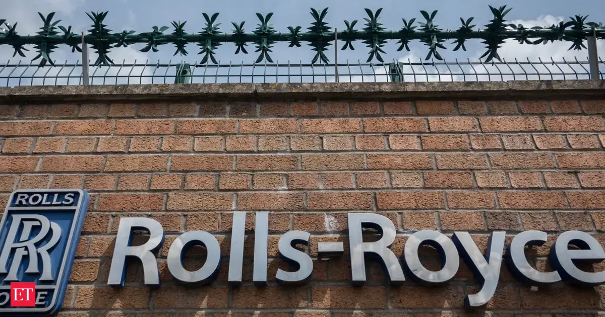 CBI books Rolls Royce in corruption case - The Economic Times
