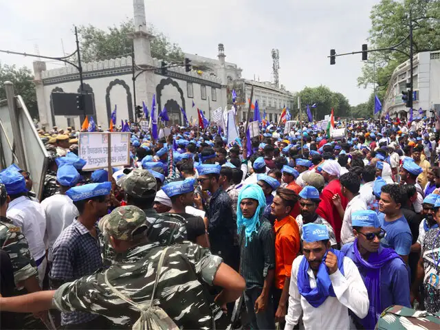 Members of Bhim Army during a rally - Ravidas temple demolition: Dalit ...