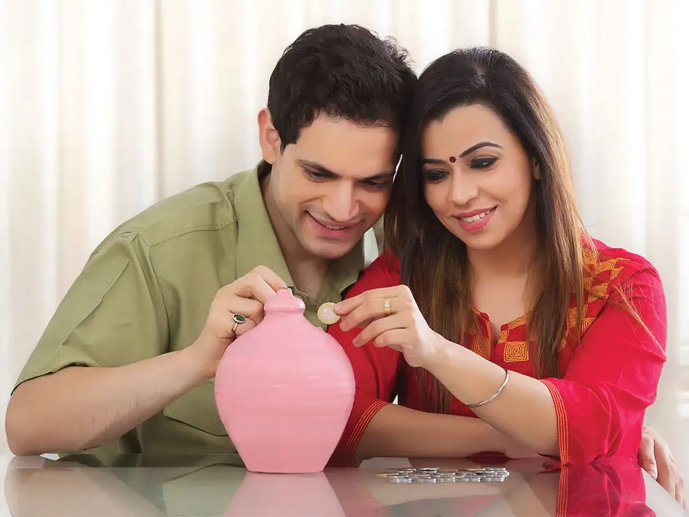 Flipboard How A Newly Married Couple Can Manage Their Expenses And Savings