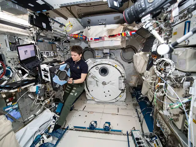 Mars 2020 Rover - Dragonfly, Astrobee & Lemur IIb: Nasa Is Shooting For ...