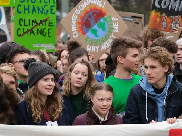 Neubauer, the rising star - Too much of a Greta thing? Activist urges ...