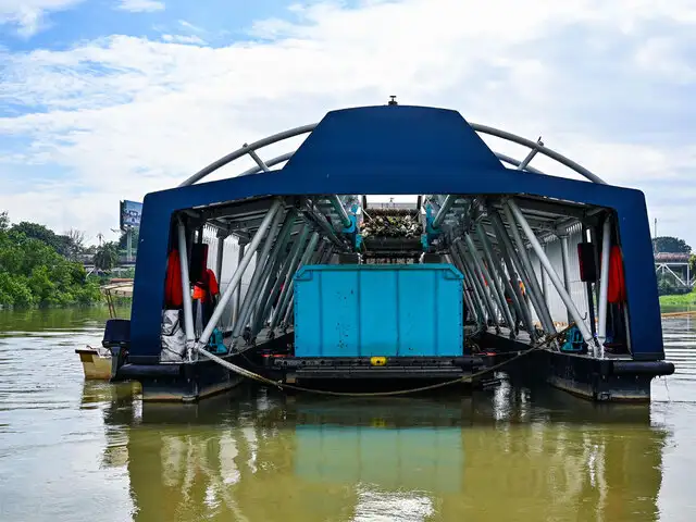 How does Interceptor work? - An 'Interceptor' for plastic waste | The ...