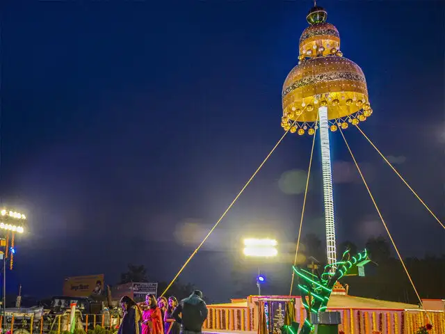 What's the cost of 'jhumka Bareilly wala'? - Bareilly finally gets its ...