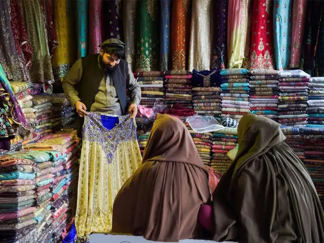 Deep roots in Pak - In 'mini Kabul', Afghan refugees mark 40 years in ...