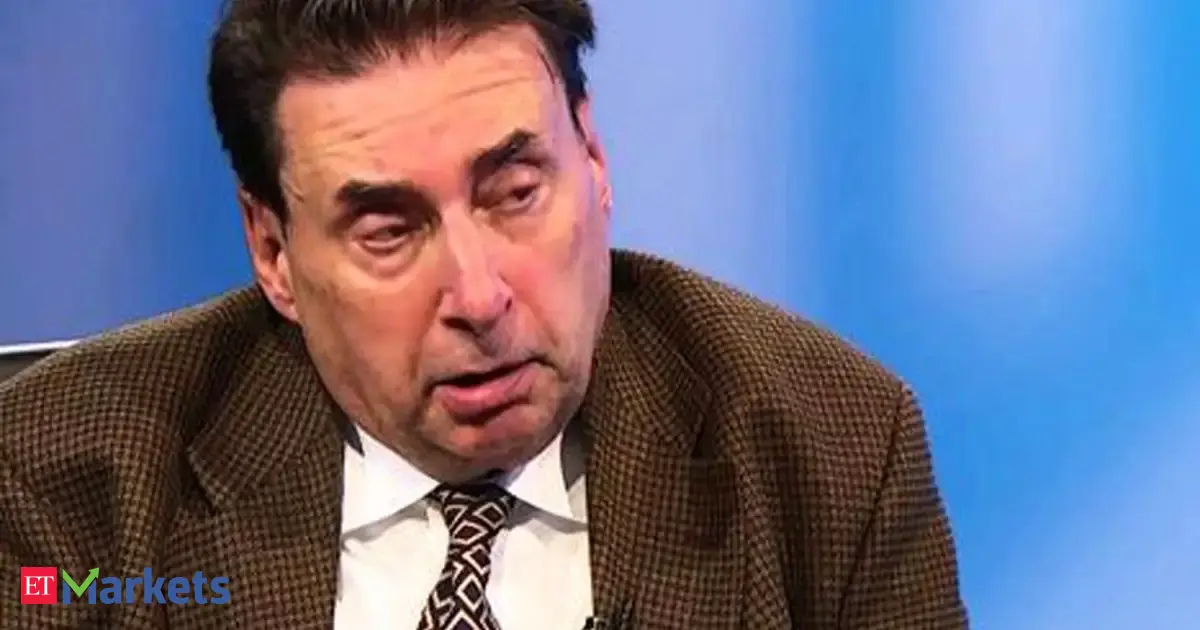 Allocate 10-15% to gold as stage set for global recession: Peter ...