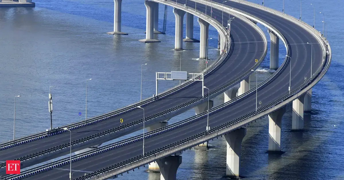 Janta curfew: Mumbai locks itself up to fight COVID-19 - The Economic Times