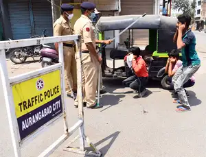 covid-19: Coronavirus: Sit-ups, squats, ‘murga' punishment, police try ...