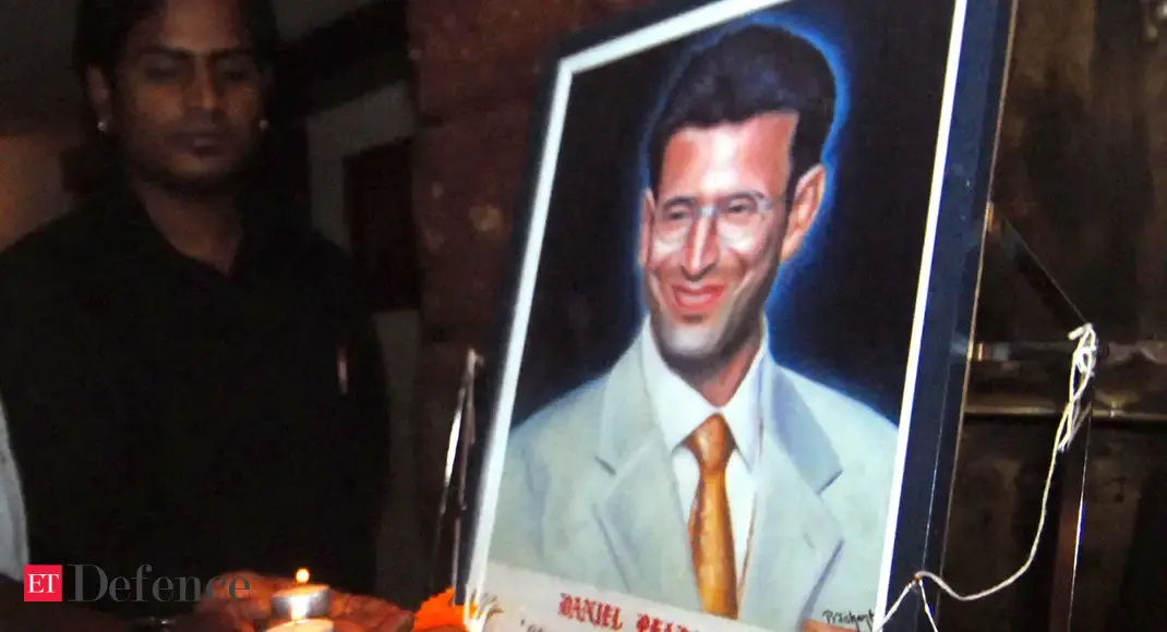 Daniel Pearl: Pakistan court commutes death sentence of prime accused ...