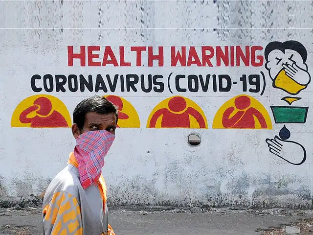Covid-19 Graffiti in Prayagraj - Coronavirus pandemic inspires the art ...