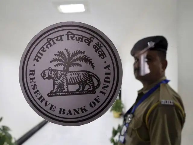Lending a hand - RBI takes steps to revive beleaguered economy in face ...