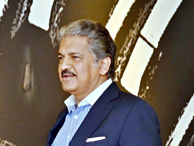 Anand Mahindra birthday: Twitter's favourite billionaire turns 65 ...
