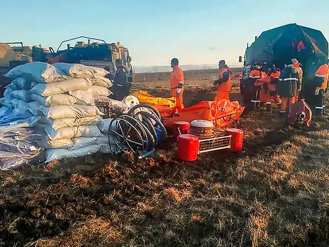 Who's to be blamed - Russia struggles to clean up Arctic river fuel ...