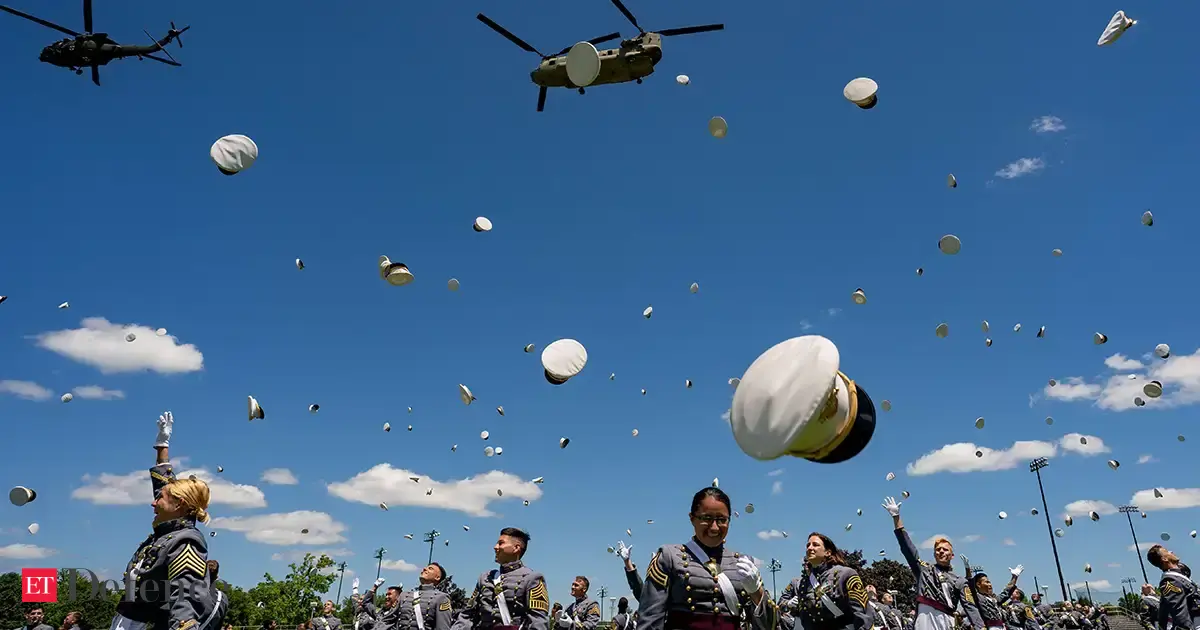 Anmol Narang becomes first observant Sikh to graduate from US Military ...
