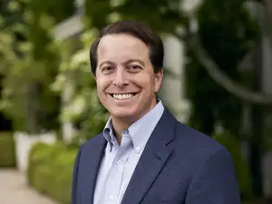 eBay CEO’s early wins have yet to erase Wall Street’s doubts - The ...