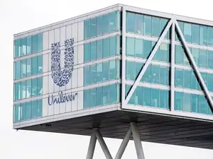 Unilever to invest €1 billion for cutting fossil fuels from cleaning ...