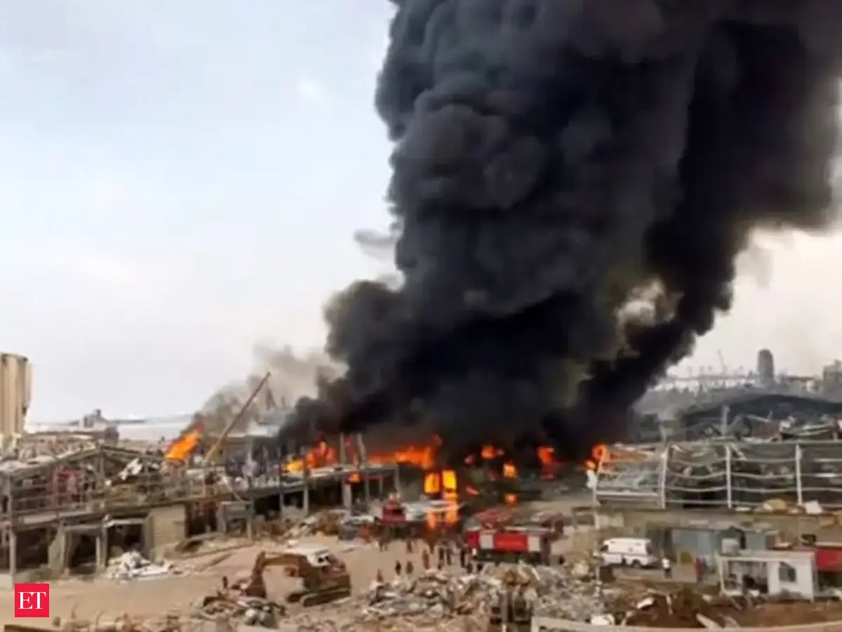 Lebanon: Huge fire at Beirut's port, weeks after massive blast - The ...