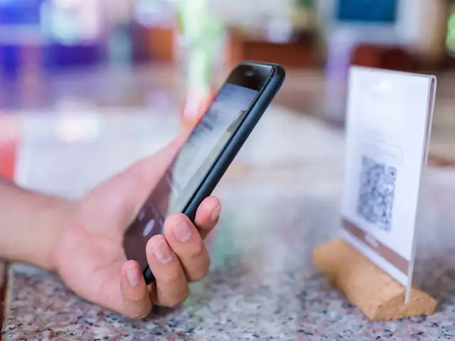 upi-and-bharat-qr-to-continue-rbi-set-to-change-india-s-payments