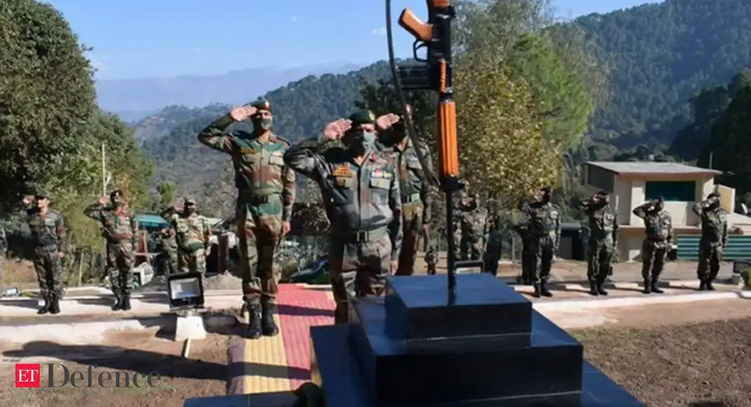 Army pays tributes to its personnel for capturing OP Hill in Poonch ...