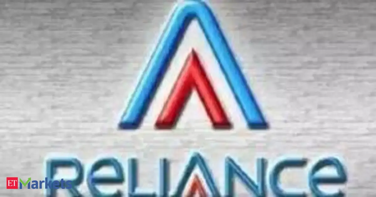 reliance capital share price: Reliance Capital hits upper circuit as ...