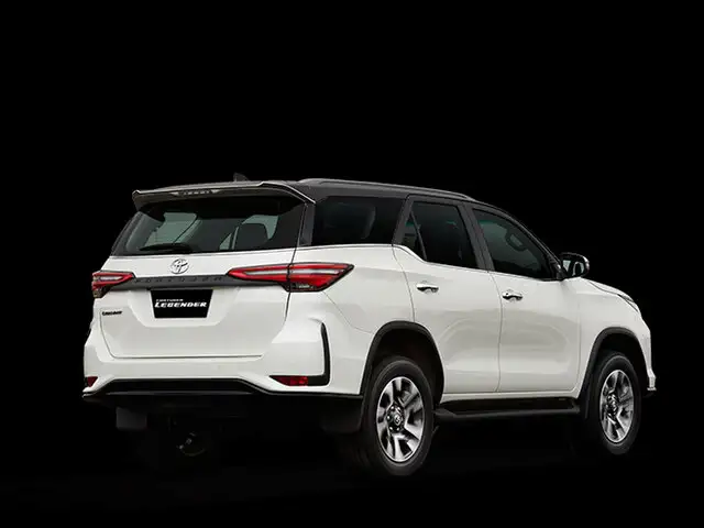 Toyota launches Fortuner Legender in India - Fortuner Legender priced ...
