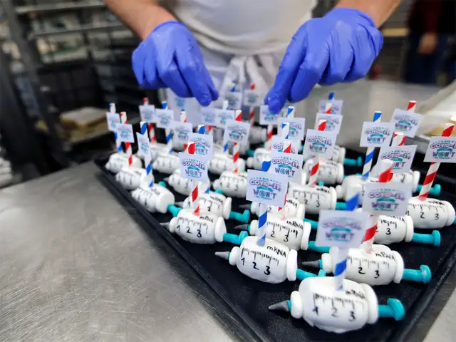 Zero side-effects - German bakery's syringe cakes help the COVID ...