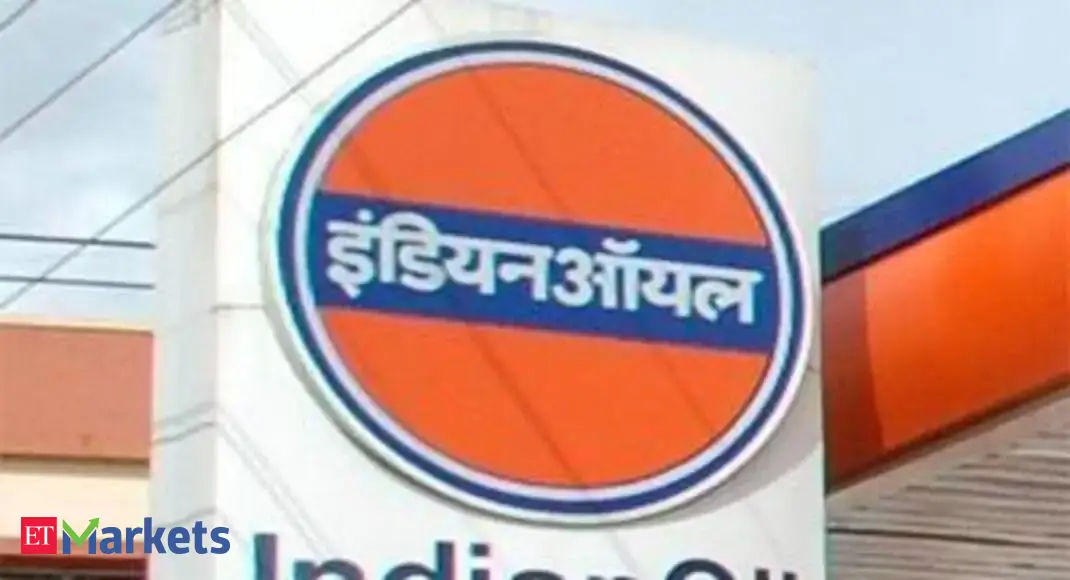 IOCL share price: Add Indian Oil Corporation, target price Rs 105 ...