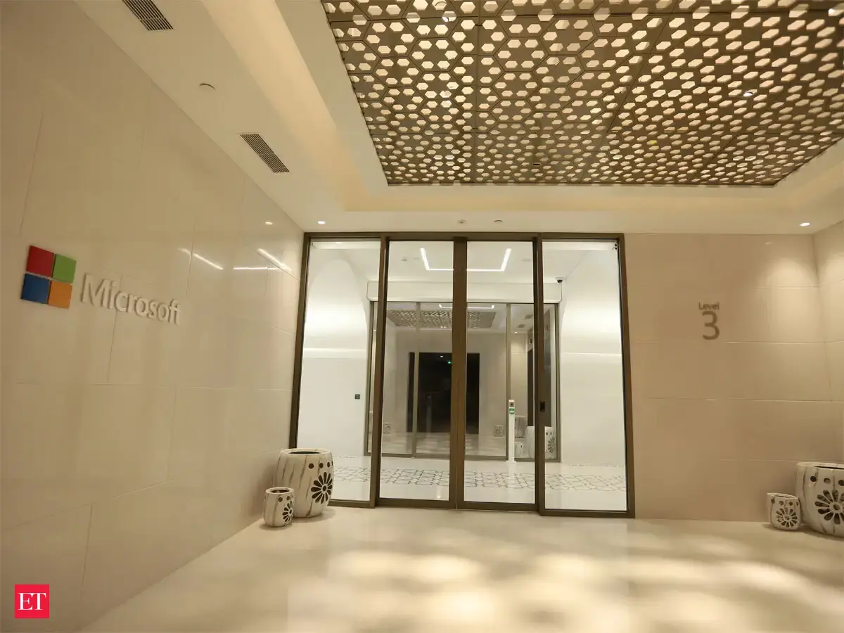 Noida gets Microsoft - Microsoft's stunning new India Development ...