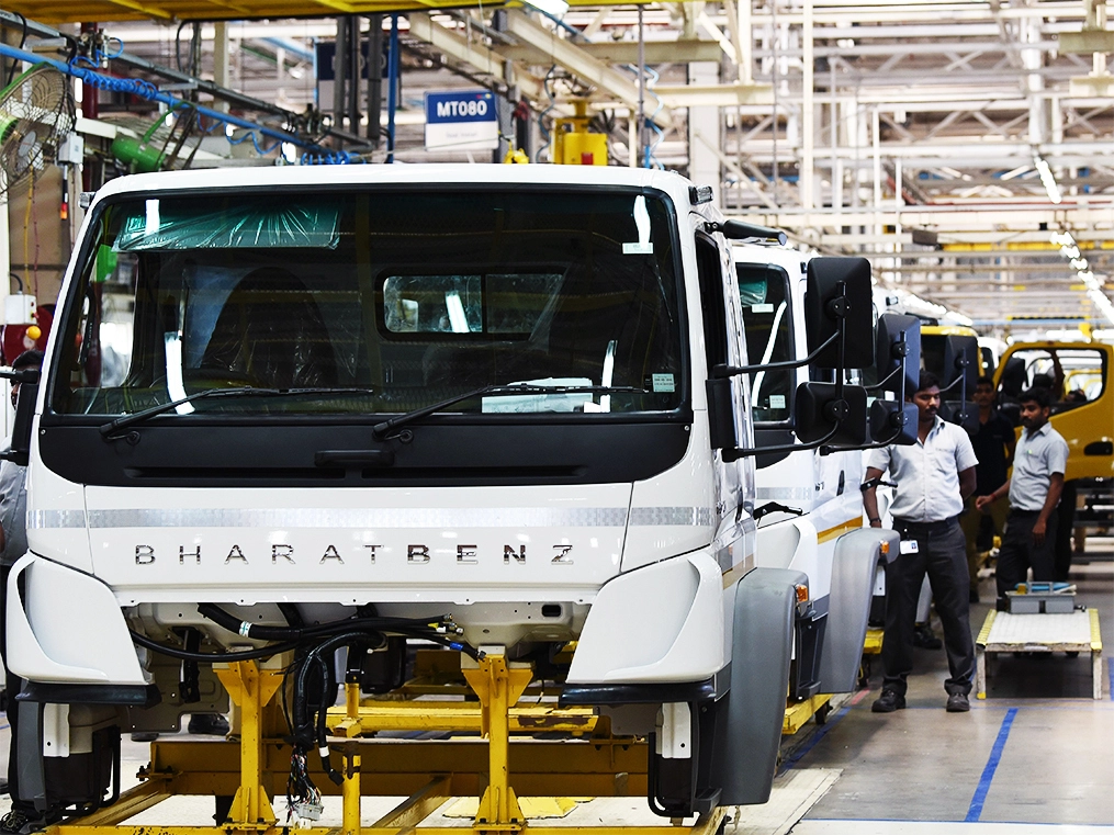 Daimler India Commercial Vehicles: EVs, hydrogen mobility, application ...