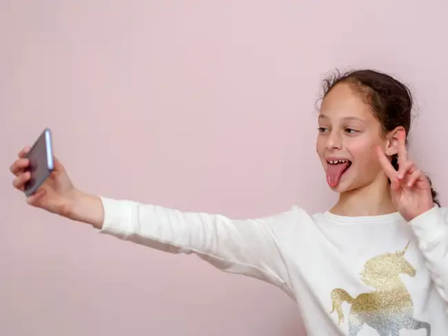 Facebook is working on 'kid-friendly' Instagram for children under age ...