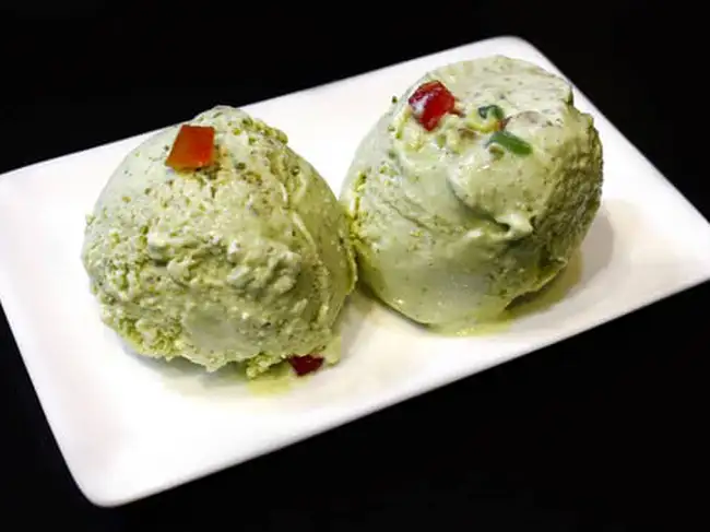This easy-to-make paan ice cream is the perfect Holi dessert - The ...