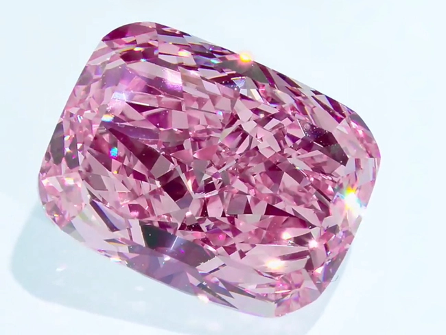Flawless largest purple-pink diamond expected to fetch over $25 mn at ...