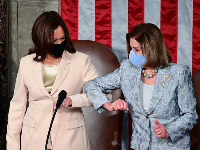 Power dressing: Kamala Harris and Nancy Pelosi suit up for President ...
