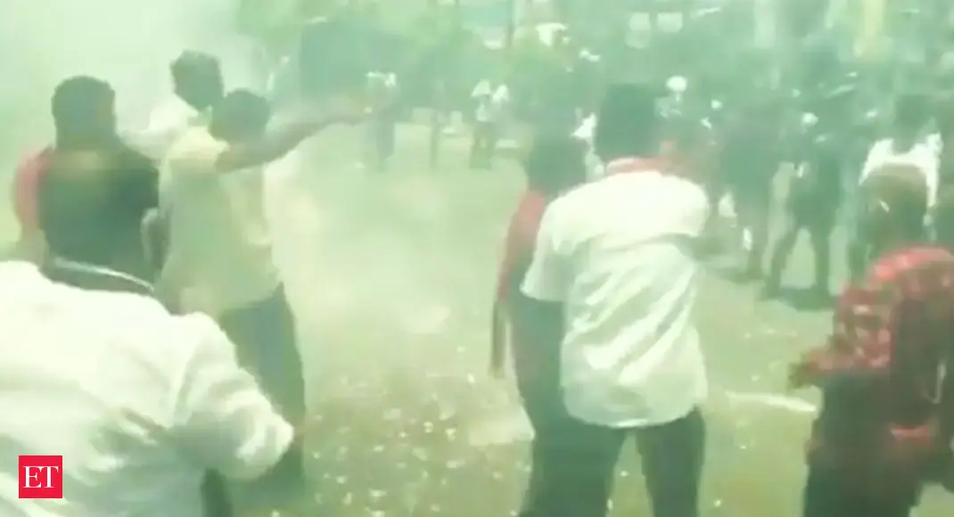 Watch: DMK supporters celebrate outside party headquarters after trends ...