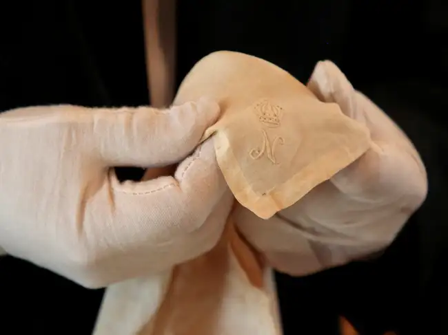Napoleon's 200-year-old handkerchief goes on sale to mark his death ...