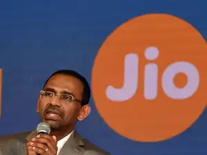 Reliance Jio joins global consortium to build undersea cable network ...