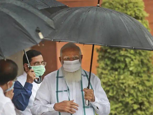 Knee-deep water - Delhi sees waterlogged streets with knee-deep water ...